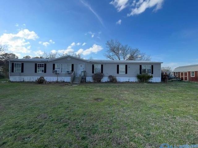 701 Cemetary Rd, Holly Pond, AL 35083