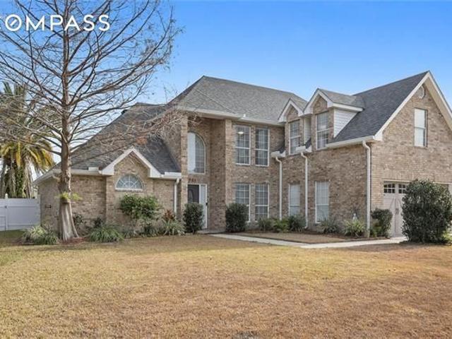 701 Church Pointe Dr, Belle Chasse, LA