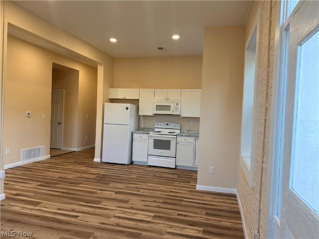 701 Charles Street Apt A