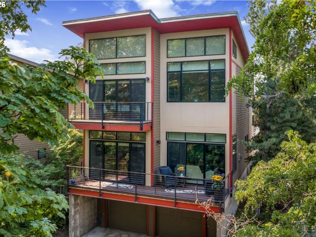 701 creek view ln