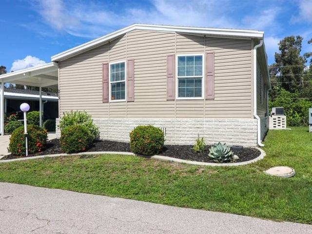 701 Aqui Esta Dr Lot 215, Punta Gorda, FL 33950