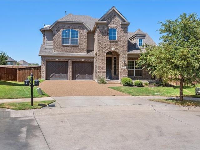 701 Auburn Ct, Savannah, TX 76227