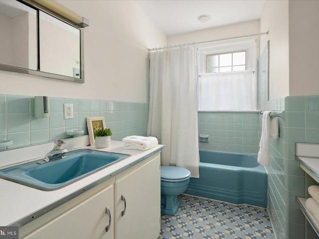 701 Bayard Ave, Rehoboth Beach, DE 19971 | MLS #DESU2106