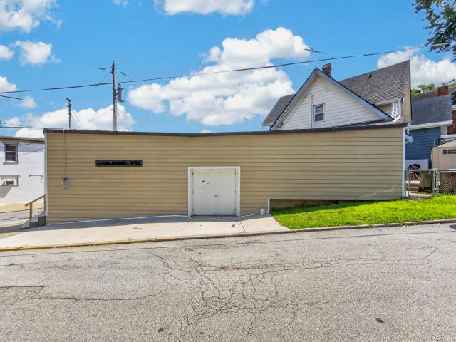 701 Berry Street