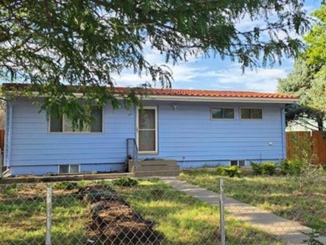 701 E Oak St, Lamar, CO 81052