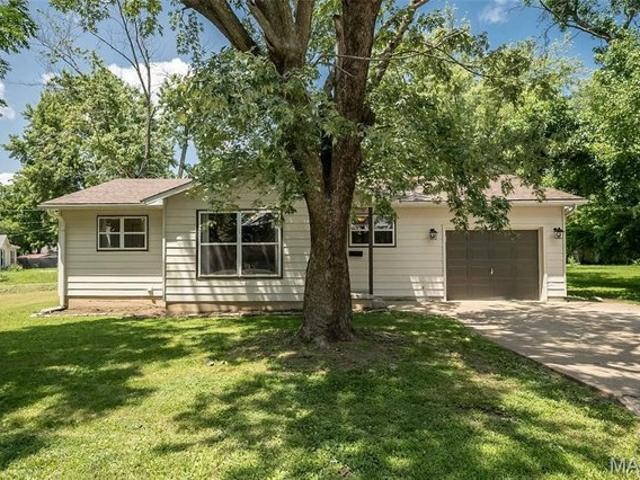 701 E Pear Ave, Owensville, MO 65066