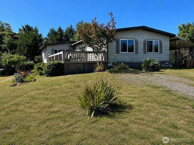 701 Edgewood Ave NE, Ocean Shores, WA 98569