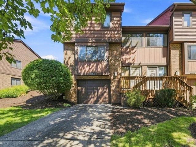 701 Forest Edge Ct, Wexford, PA 15090