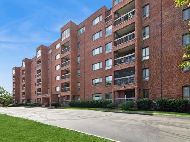 701 Forum Sq Unit 108, Glenview, IL 60025