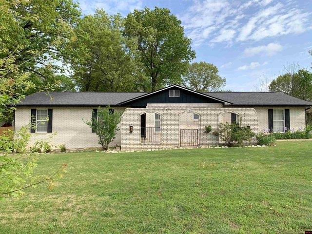 701 Fulton St, Mountain Home, AR 72653