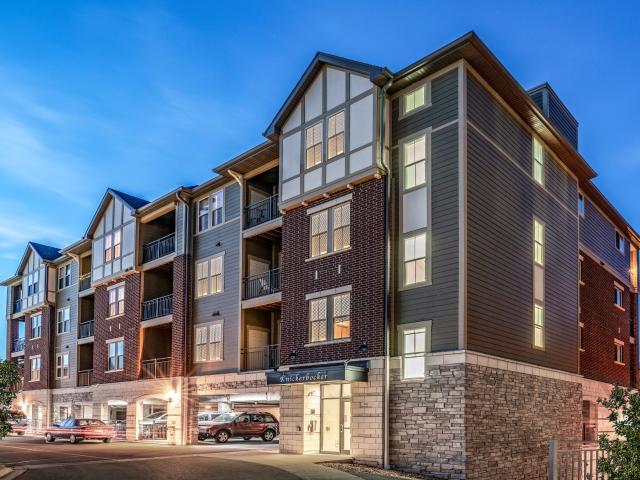 701 Knickerbocker