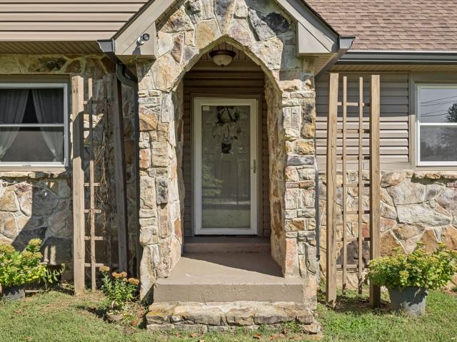 701 Hafner Rd