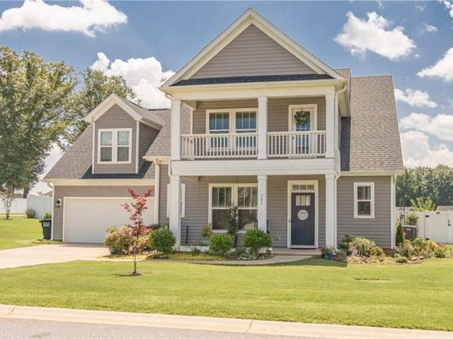 701 Oak Hill Ln, Belton, SC 29627