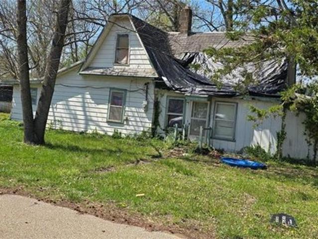 701 Orchard St, Saint James, MO 65559