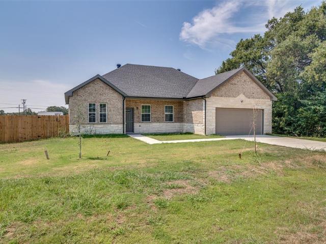 701 Lakeland Dr, West Tawakoni, TX 75474 | MLS #21037 | Compass