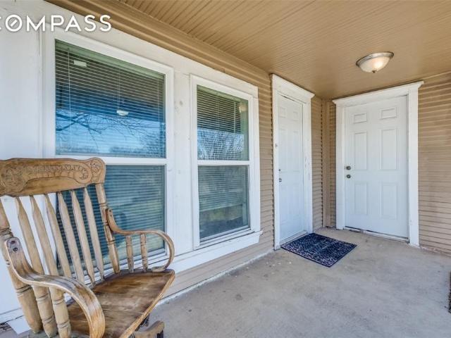 701 Lakey St, Denton, TX