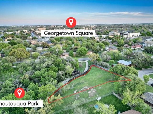 701 Montgomery St, Georgetown, TX 78626