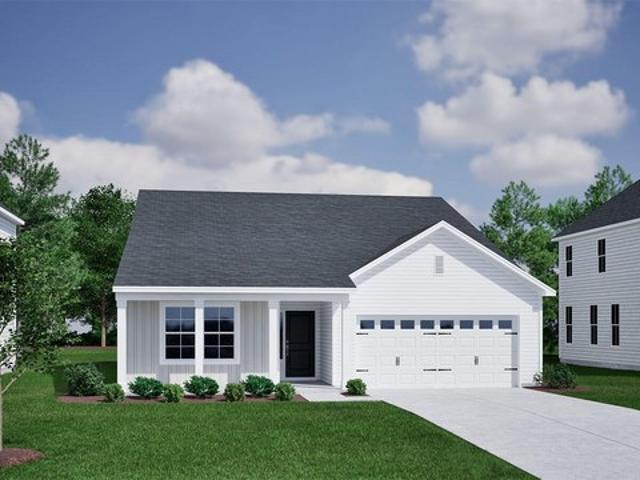 701 Mallory Dr, Sneads Ferry, NC 28460
