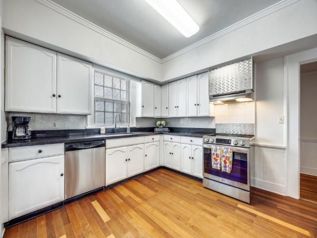 701 Market Street E