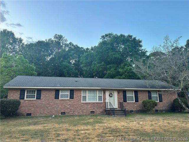 701 McCaskill St, Maxton, NC 28364