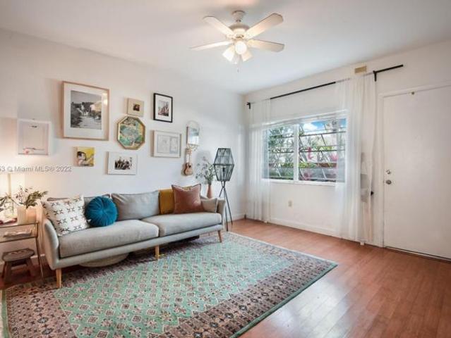 701 Meridian Ave #4 Miami Beach, FL 33139