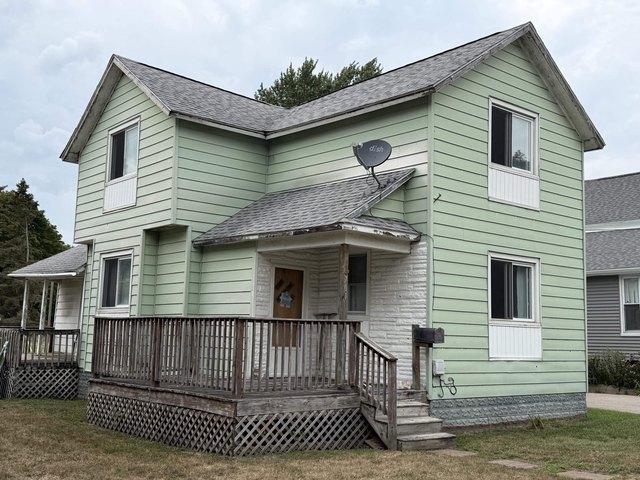 701 N Catherine St, Bay City, MI 48706