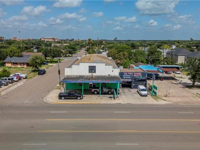 701 N Closner Boulevard