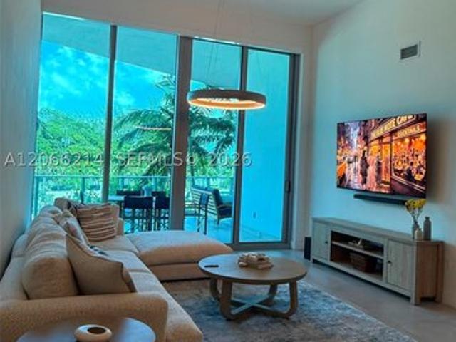 701 N Fort Lauderdale Blvd Unit 214, Fort Lauderdale, FL 33304