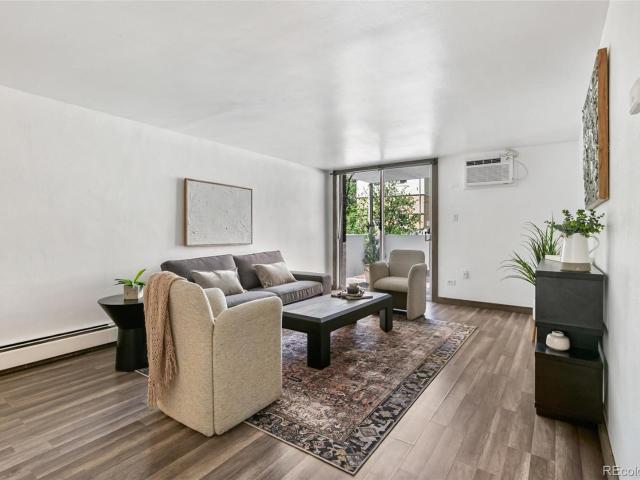 701 N Pearl Street # 304