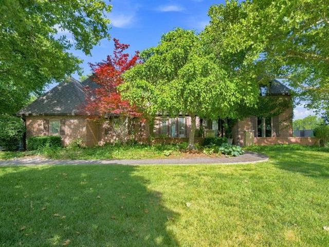 701 N Preston Trl, Wichita, KS 67230