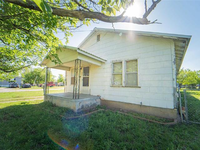 701 N Shelton St, Breckenridge, TX 76424 | MLS #21237