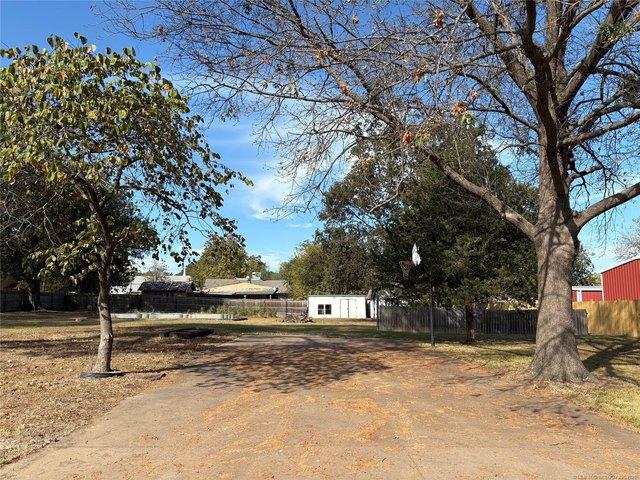 701 NE 4th St, Wagoner, OK 74467