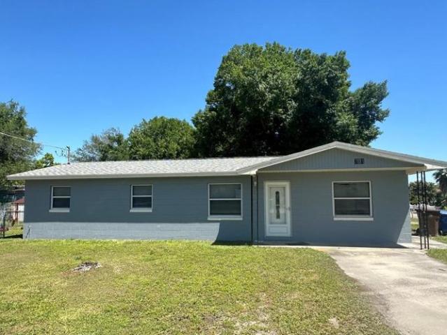 701 NW 9th Ave, Mulberry, FL 33860
