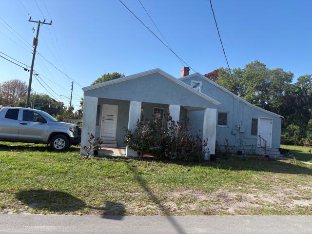 701 S 13th St, Fort Pierce, FL 34950 | MLS #B26002