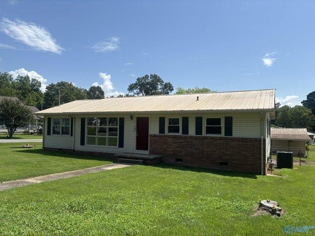 701 S Scott St, Scottsboro, AL 35768