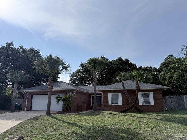 701 Southern Ct, Gulf Breeze, FL 32561