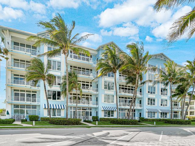 701 SE 21st Ave, Unit 301, Deerfield Beach, FL 33441 | MLS #B26007