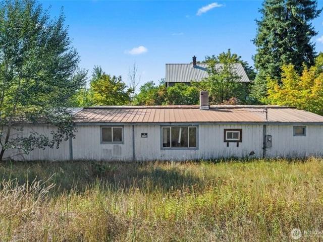 701 Silver Crown Ave, Northport, WA 99157