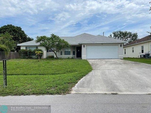 701 SW Sarazen Ave, Port Saint Lucie, FL 34953