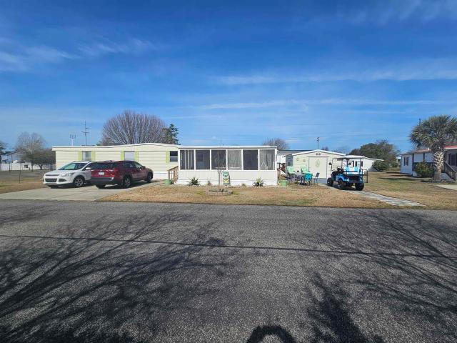 701 Parkway Dr