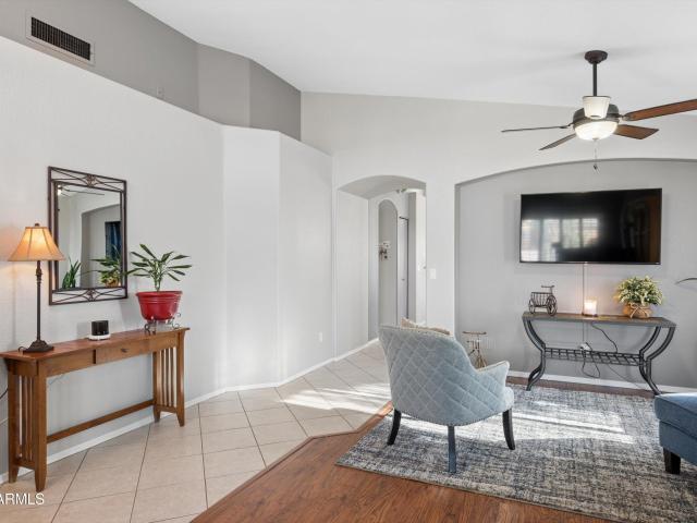 701 w baylor lane