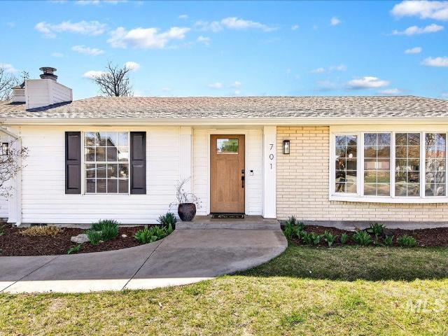 701 W Boone Ave