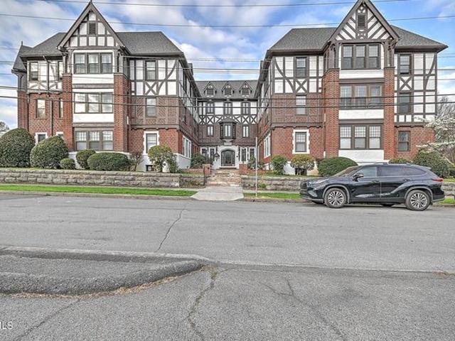 701 W Locust St Apt 15, Johnson City, TN 37604