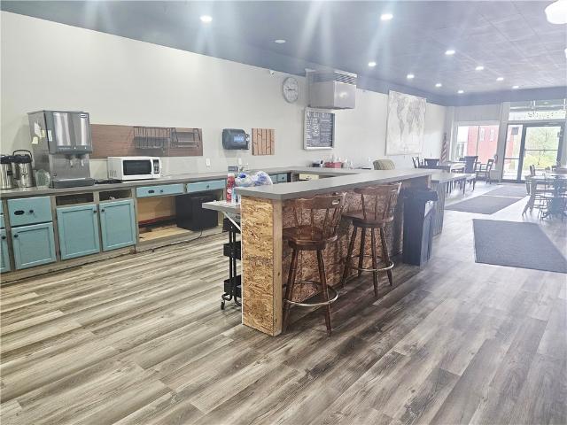 701 W Main