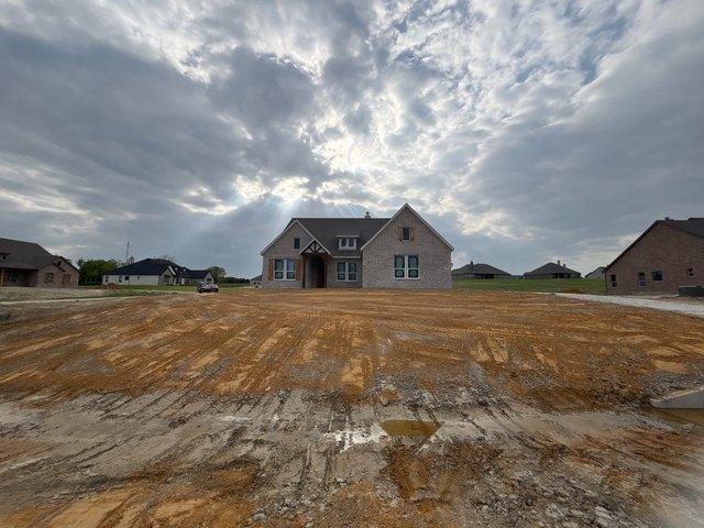 701 Water Side Dr, Van Alstyne, TX 75495