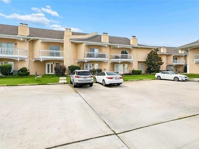 701 Topsl Dr Unit 701, Mandeville, LA 70471