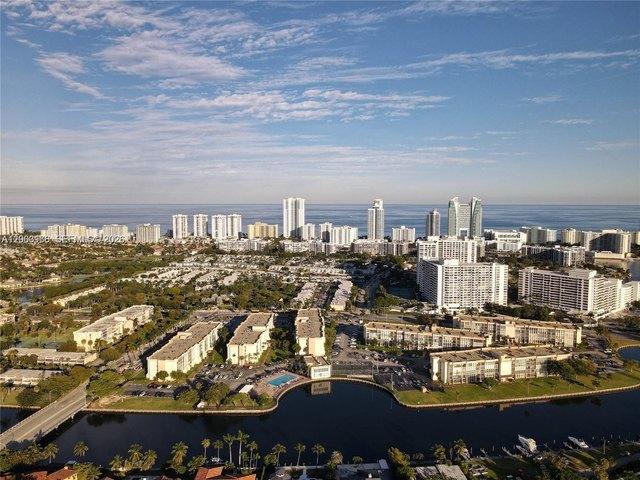 701 Three Islands Blvd Apt 110, Hallandale Beach, FL 33009