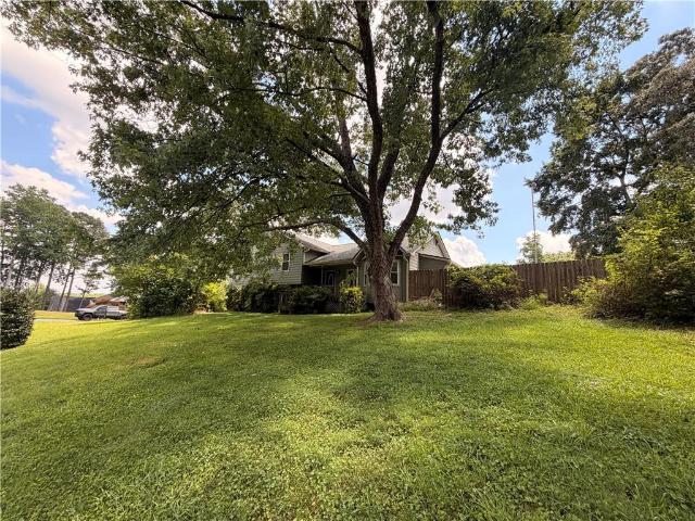 701 Victoria Court