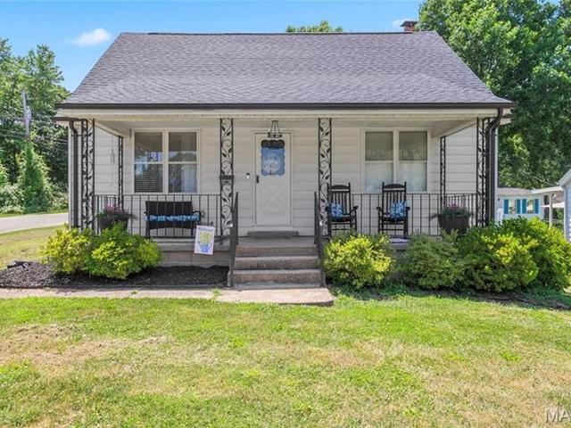 701 Vine St, Festus, MO 63028