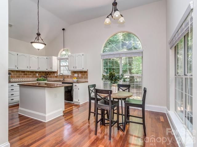 7024 Passeres Court